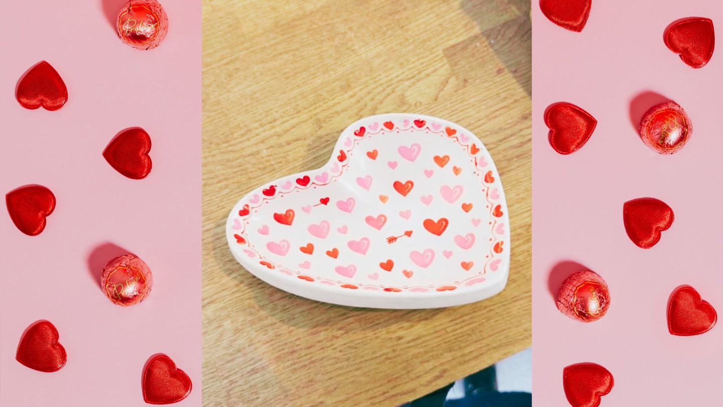 Valentine's Sip & Paint at The Auction Café in Lichfield | Richard ...