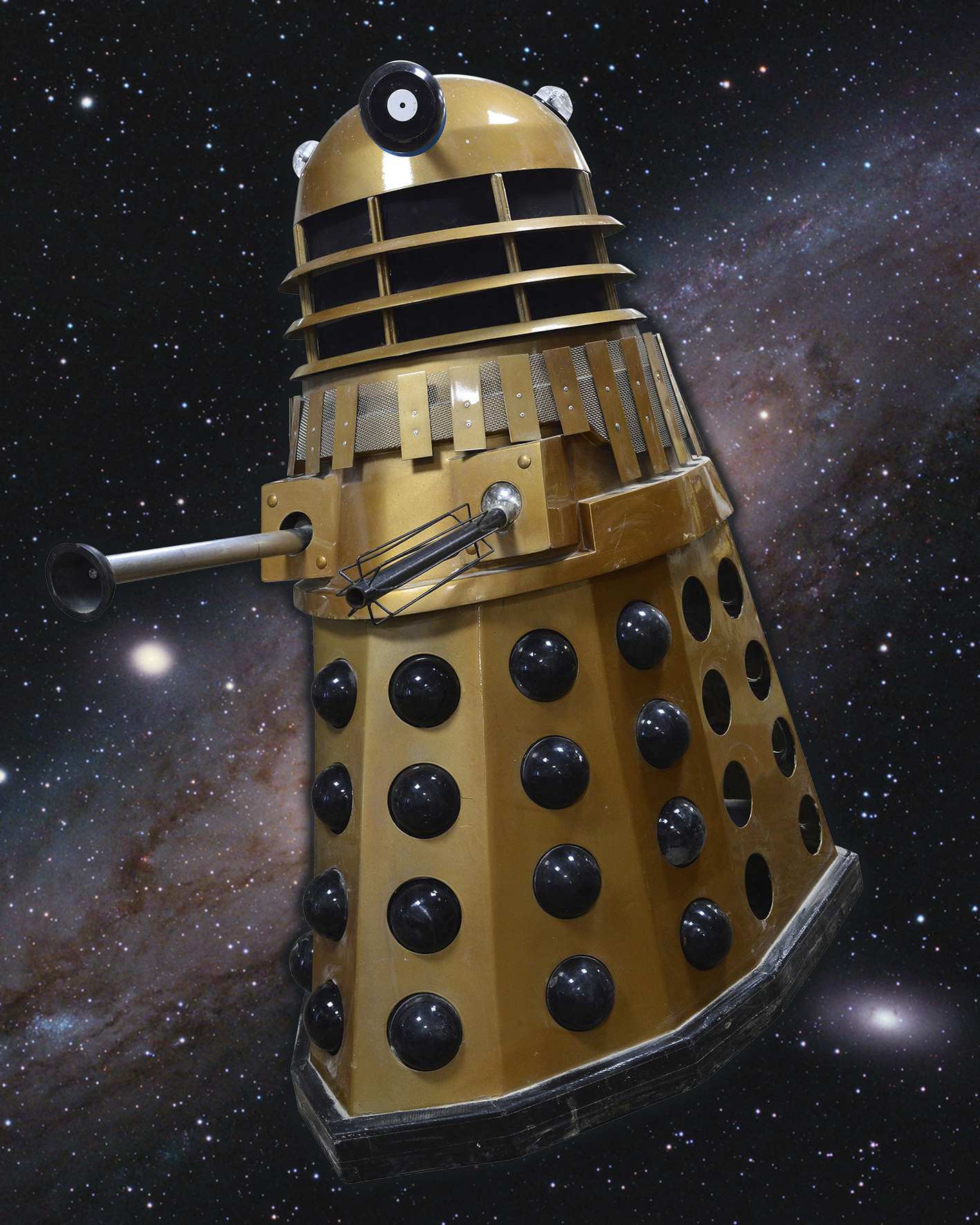 Giant Dalek looks to exterminate estimate at Lichfield auction ...