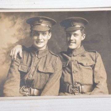 Wilnecote soldier’s Military Medal for bravery in WW1 trenches to ...